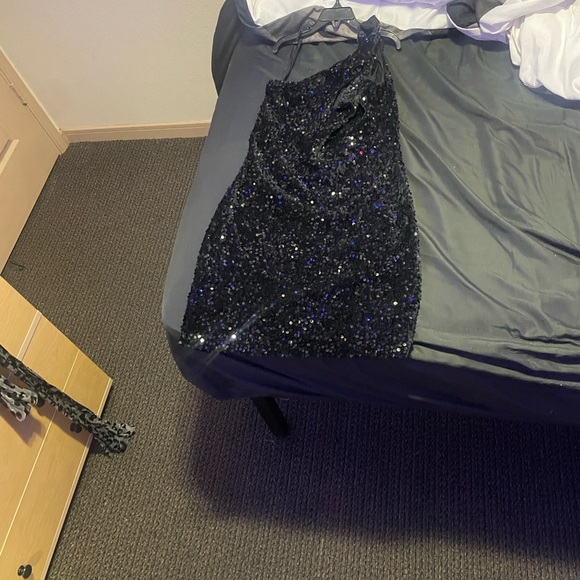 Windsor | Dresses | Windsor Black Sequin Mini Dress | Poshmark